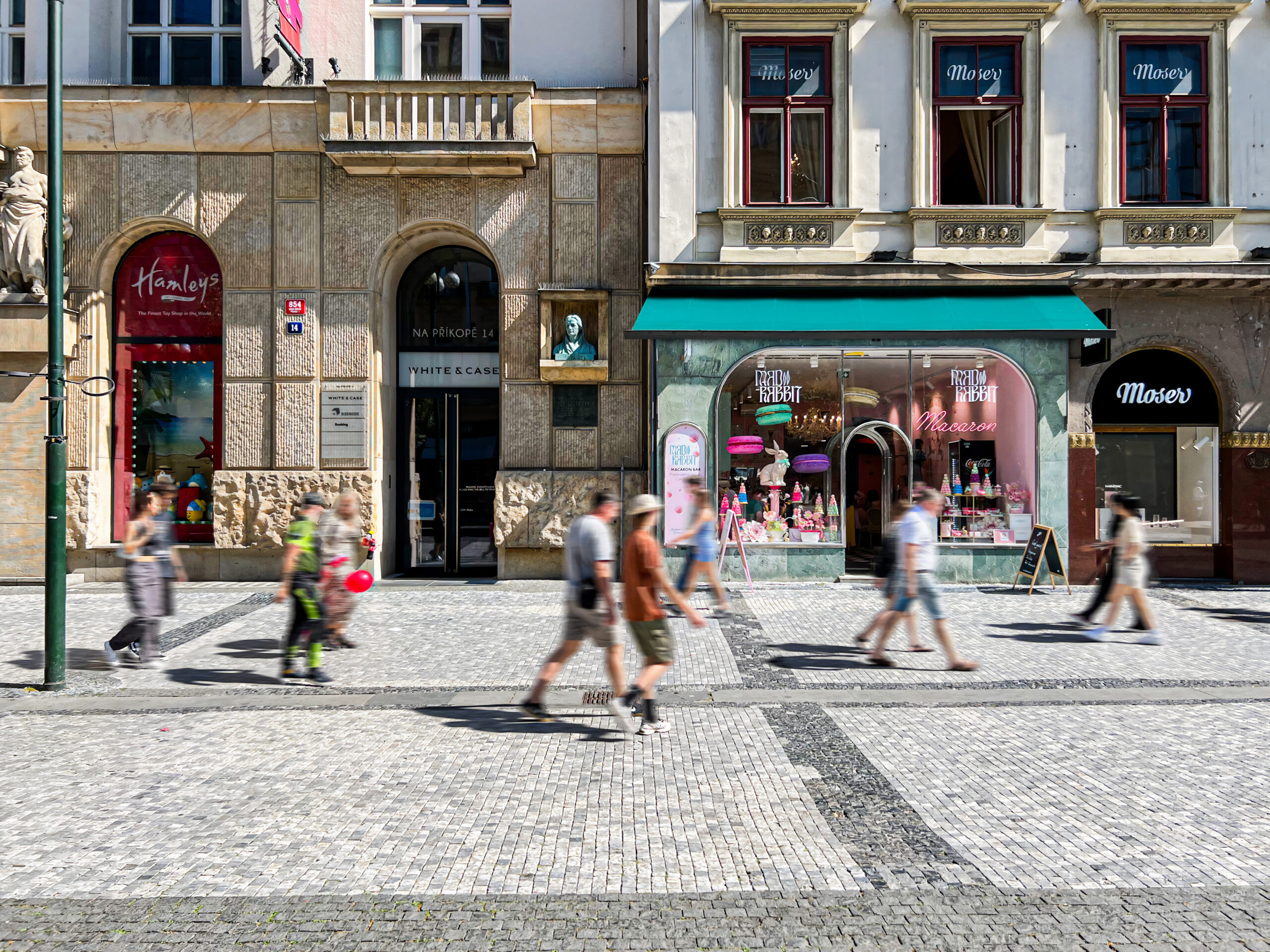 Mad Rabbit - Cushman & Wakefield Retail Leasing